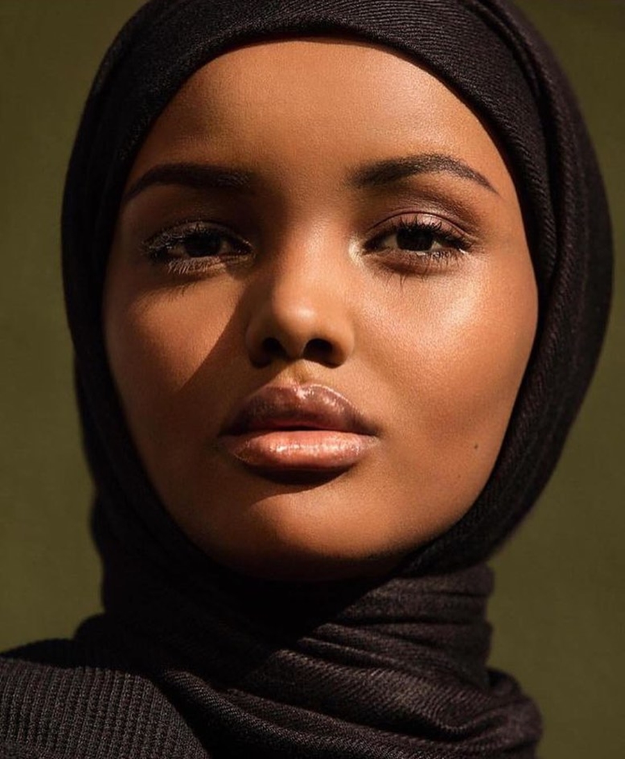 โพลที่คนทั่วโลกยอมรับเผย 100 ผู้หญิงหน้าสวยที่สุดในโลก ลิซ่า มโนบาล อันดับ2