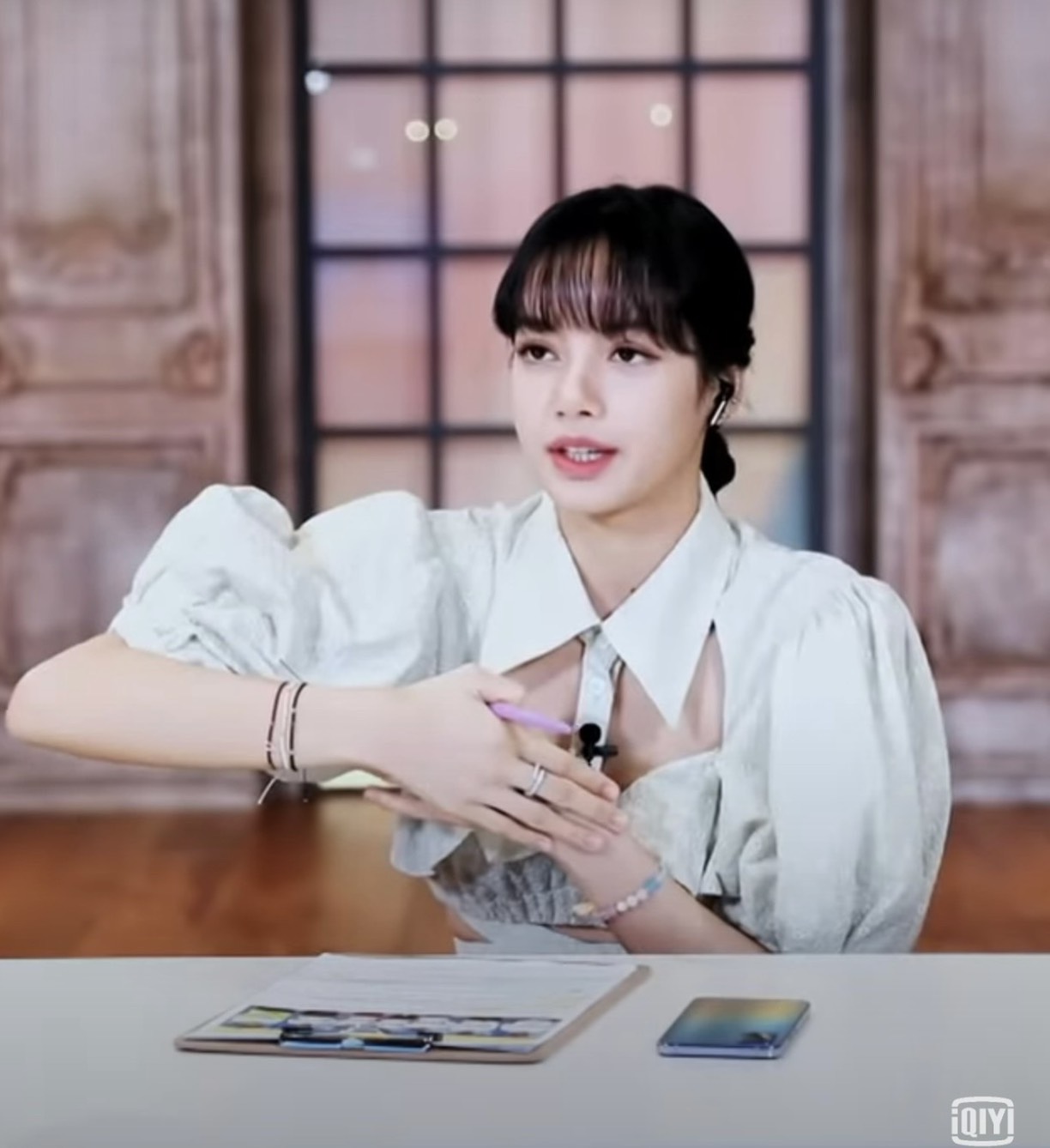 แฟชั่นสร้อยข้อมือ ลิซ่า BLACKPINK แบรนด์ไทย RAVIPA กำลังฮอตสายมูไม่ควรพลาด!