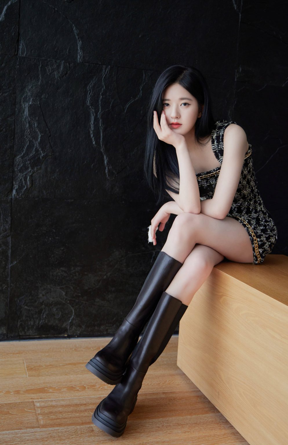 รูปภาพ ส่องลุคน่ารักๆ ของ จ้าวลู่ซือ นางเอกจีนสุดฮอต ยิ้มสดใส น่ารักมากๆ