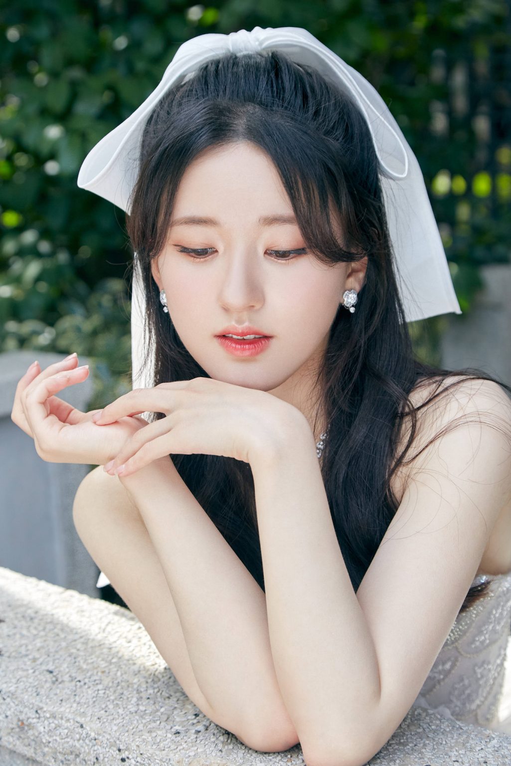 รูปภาพ ส่องลุคน่ารักๆ ของ จ้าวลู่ซือ นางเอกจีนสุดฮอต ยิ้มสดใส น่ารักมากๆ