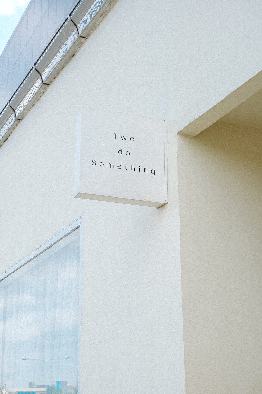Two do Something คาเฟ่สไตล์เกาหลี มินิมอลคุมโทนคลีนๆ ถ่ายรูปชิคๆ
