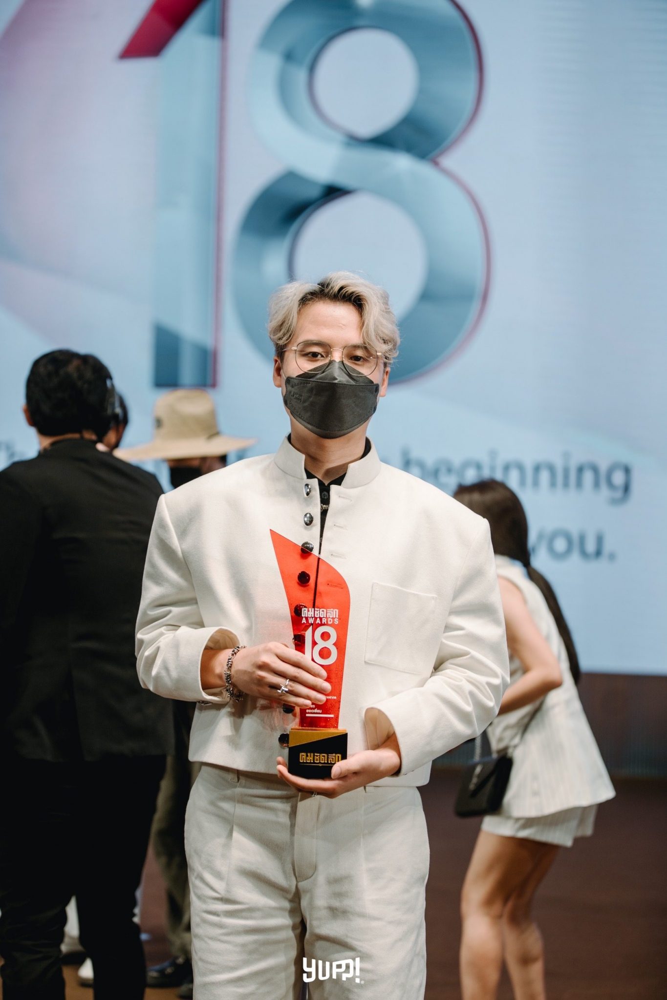 "อัตตา (AUTTA)" พา "ANTLV" ผงาดคว้าเพลงยอดเยี่ยม "คมชัดลึก อวอร์ด ครั้งที่ 18"