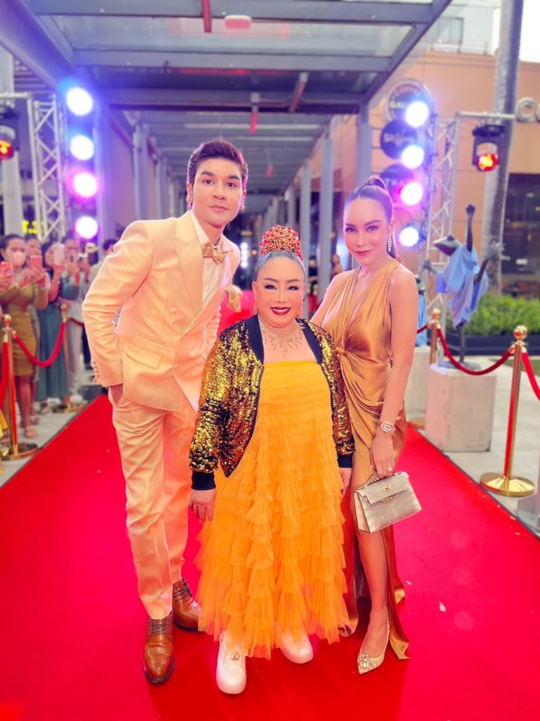 ลีน่าจัง ยิ่งด่ายิ่งปัง! ร่วมงานเปิดตัว LD COCO ผงมะพร้าวสกัดเย็น