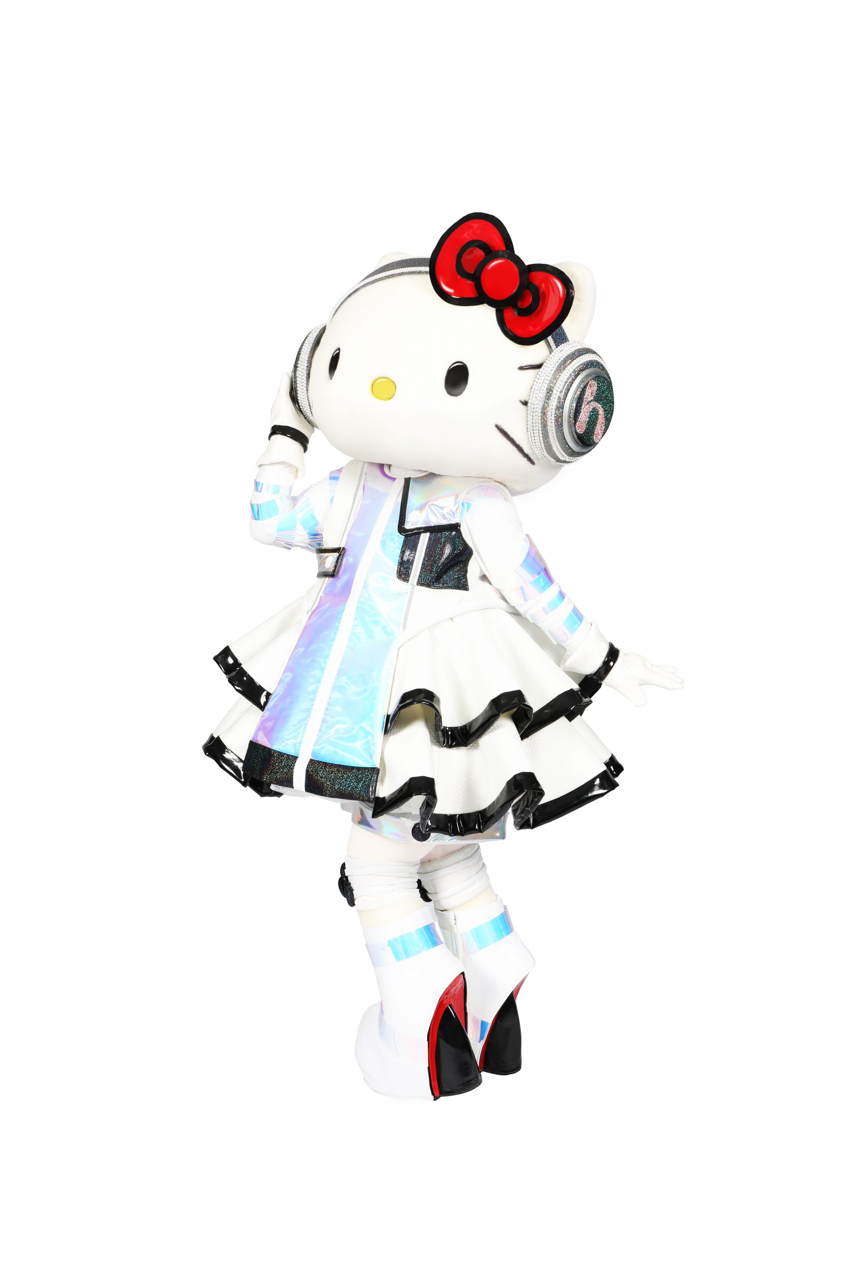 ห้างเซ็นทรัล ฉลองครบ 75 ปี ชวนช้อปลิมิเต็ดเอดิชั่นสุดคิ้วต์ HELLO KITTY ...