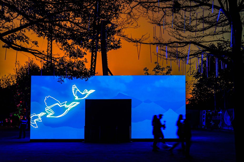 เกรย์ กูซ เนรมิตพื้นที่ความสุข “GREY GOOSE IMMERSIVE LED CUBE” เปิดตัว ...