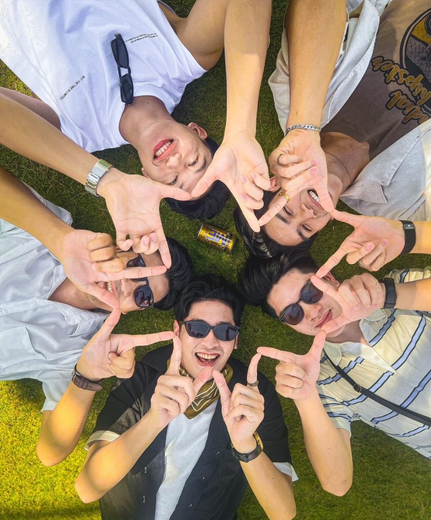 ไฮโซนุ้ย สุวิมล ควงหนุ่มๆ MISTER ME ฉลองความสำเร็จกับปาร์ตี้รั่วฮาน้ำตาซึมที่จันทบุรี