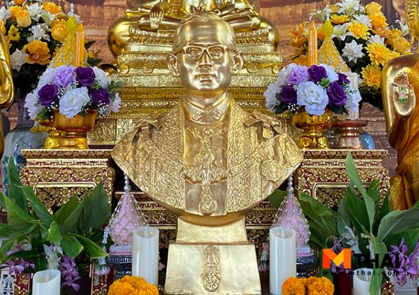 วันนวมินทรมหาราช 13 ตุลาคม วันคล้ายวันสวรรคตรัชกาลที่ 9